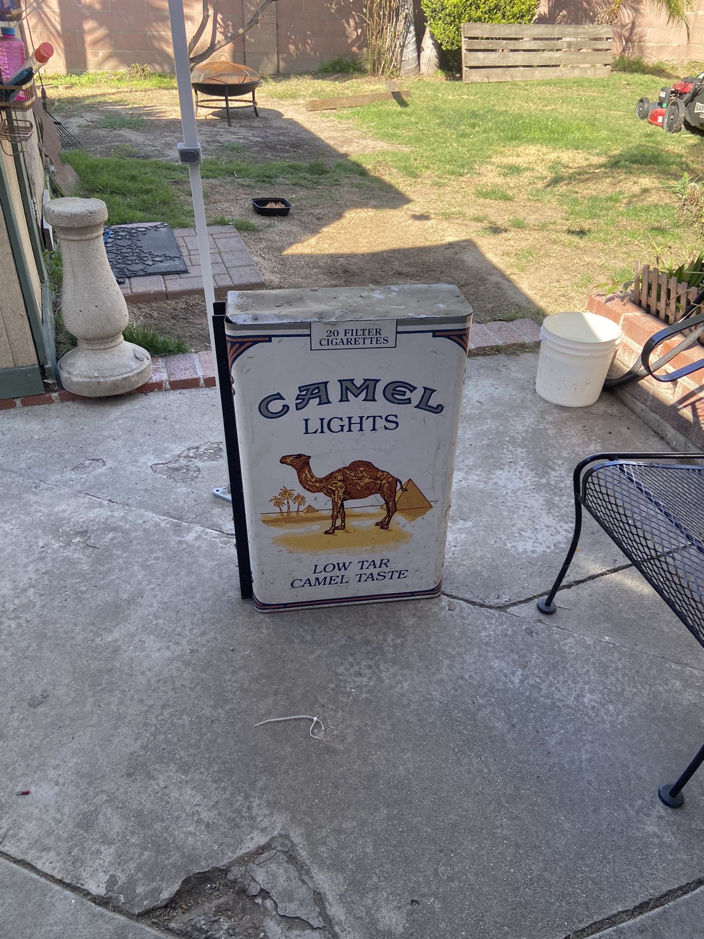 Vintage Camel Display for Sale in Norwalk, CA - OfferUp