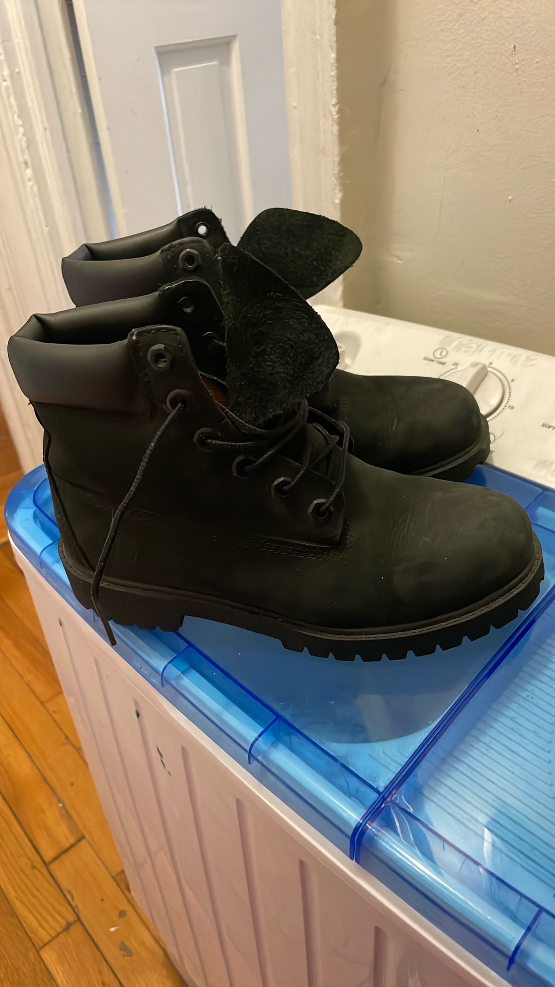 Black Timberlands Size 4.5 for Sale in Bronx, NY - OfferUp