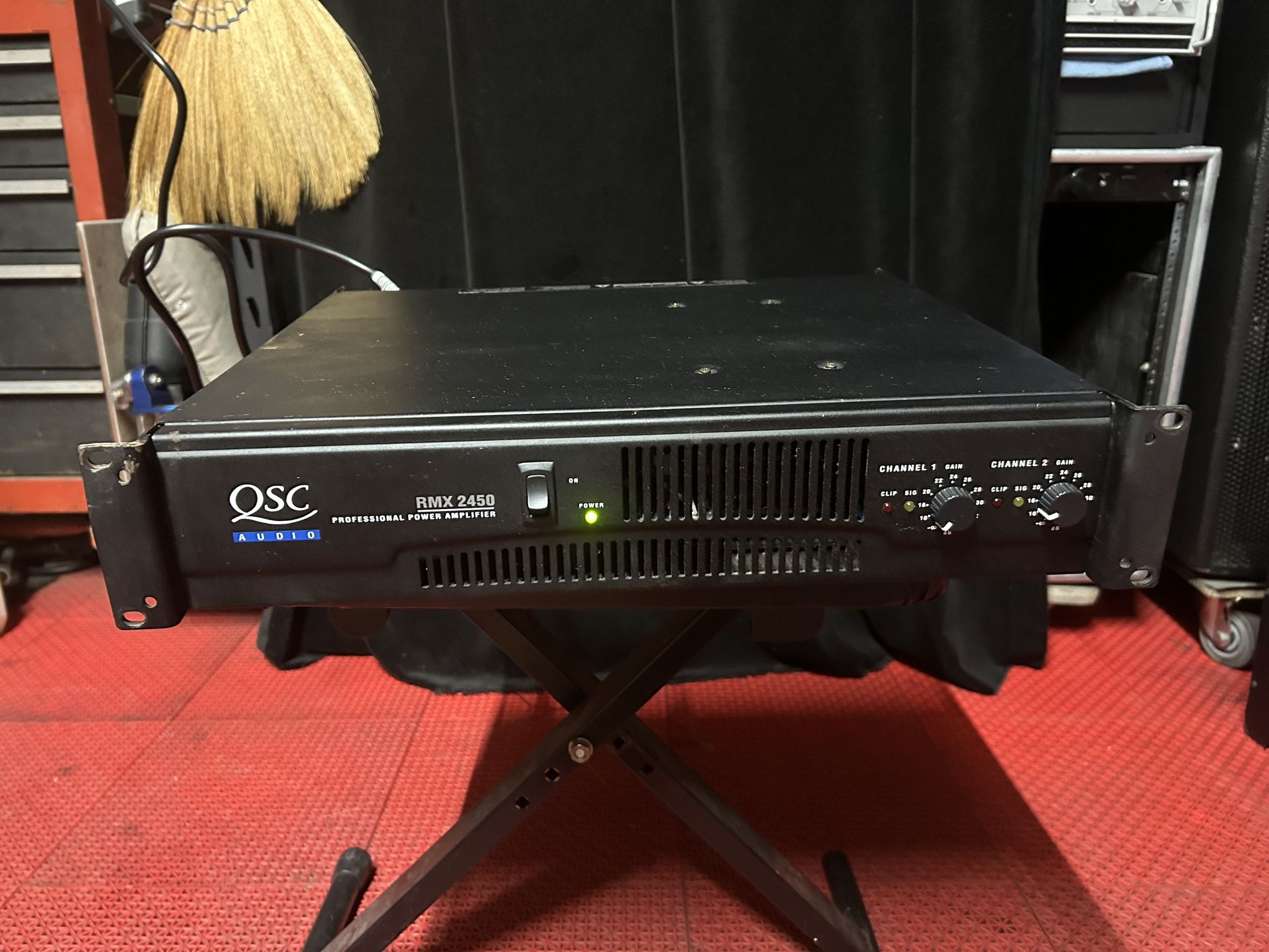 QSC RMX2450 Power Amplifier Professional DJ Equipment $225 Firm for ...
