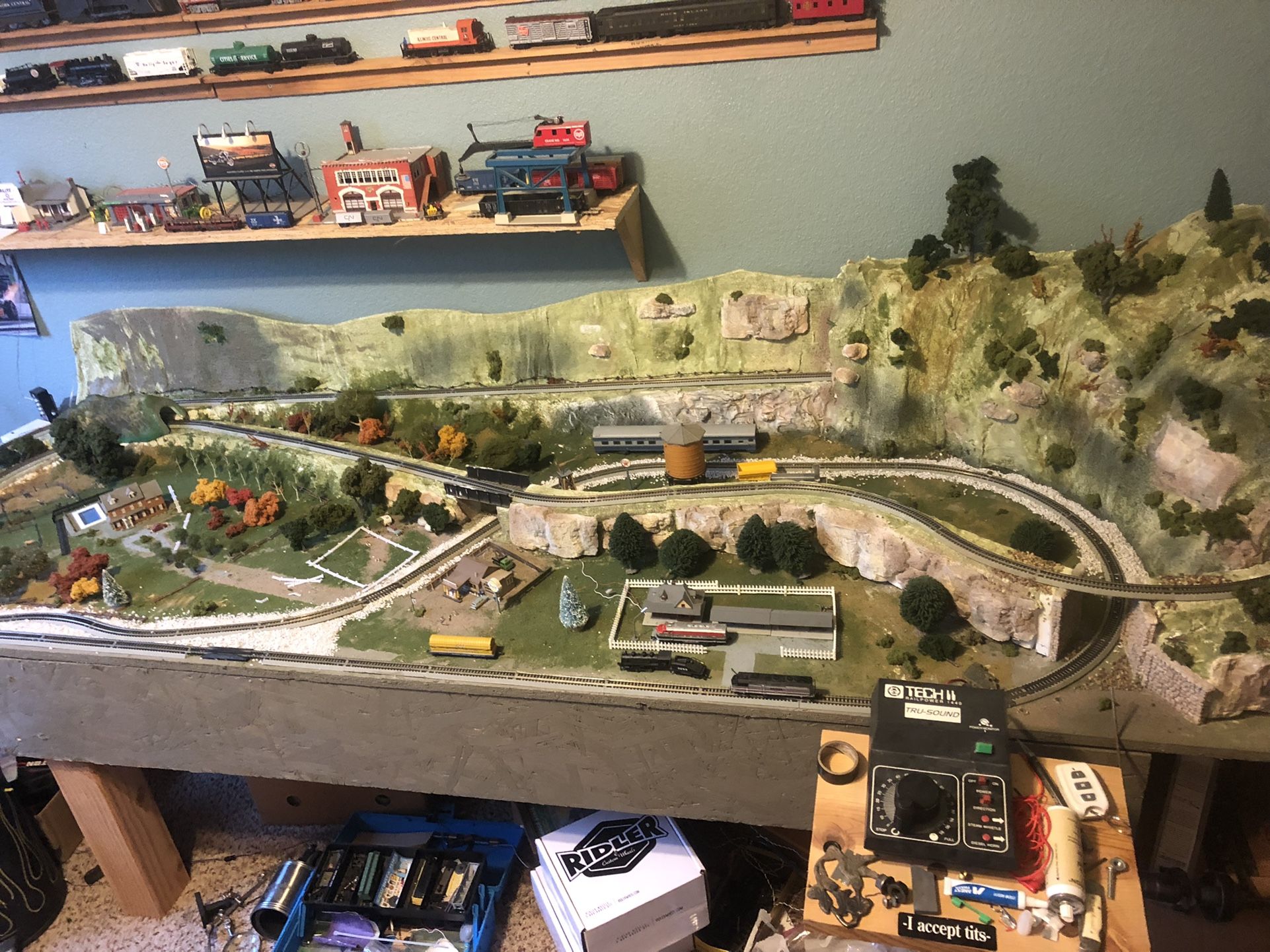 Model Train Layouts N Scale