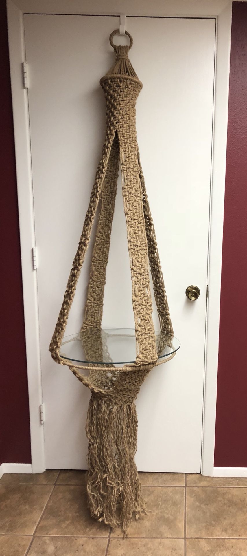 Hanging Macrame and Glass Table for Sale in Clovis, NM - OfferUp