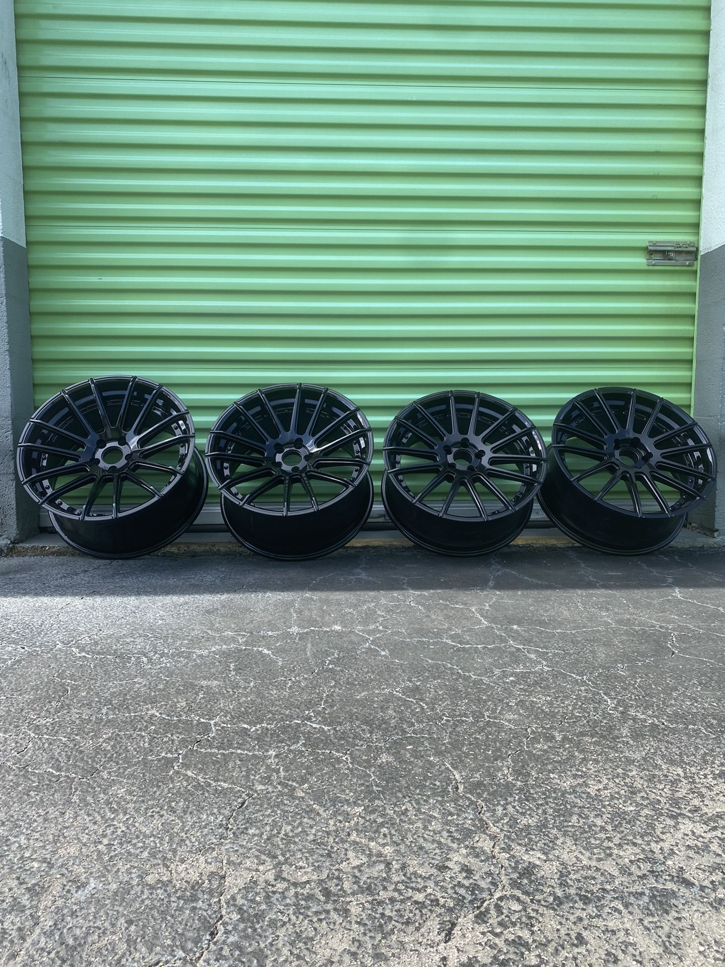 20 inch 5x114.3 Niche Staggered Rims for Sale in Hialeah, FL - OfferUp