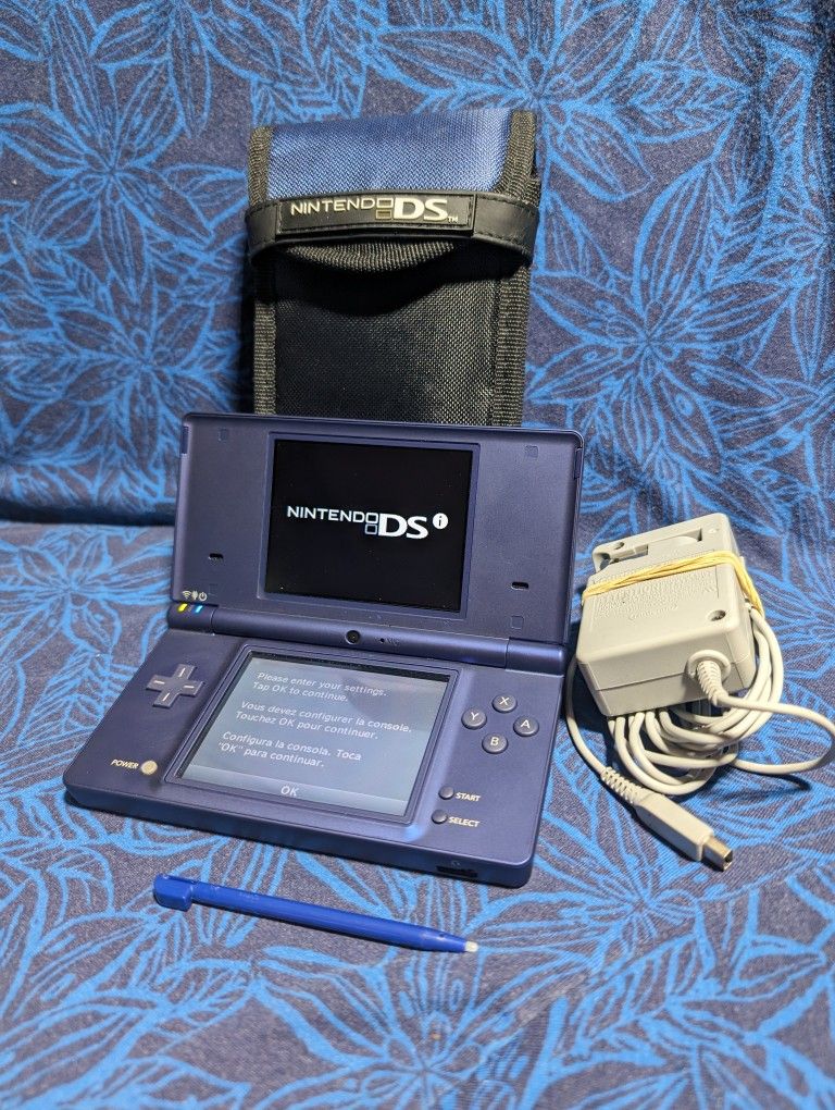 Metallic Blue Nintendo Dsi With Pouch Excellent Condition for Sale in ...
