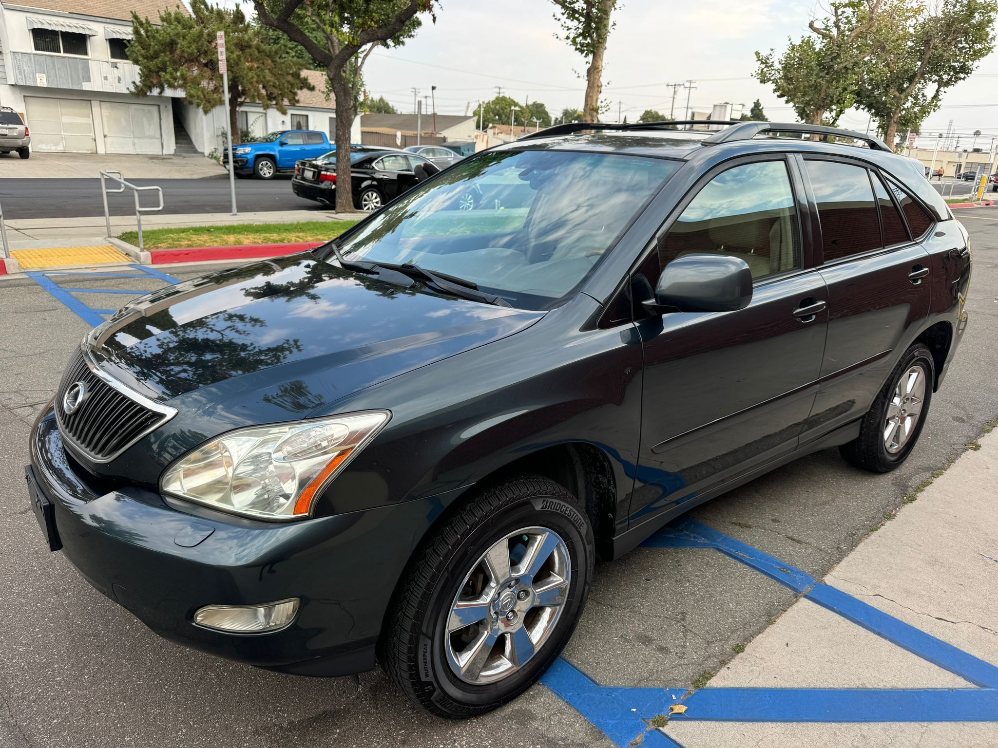 2005 Lexus Rx 330 for Sale in Downey, CA - OfferUp