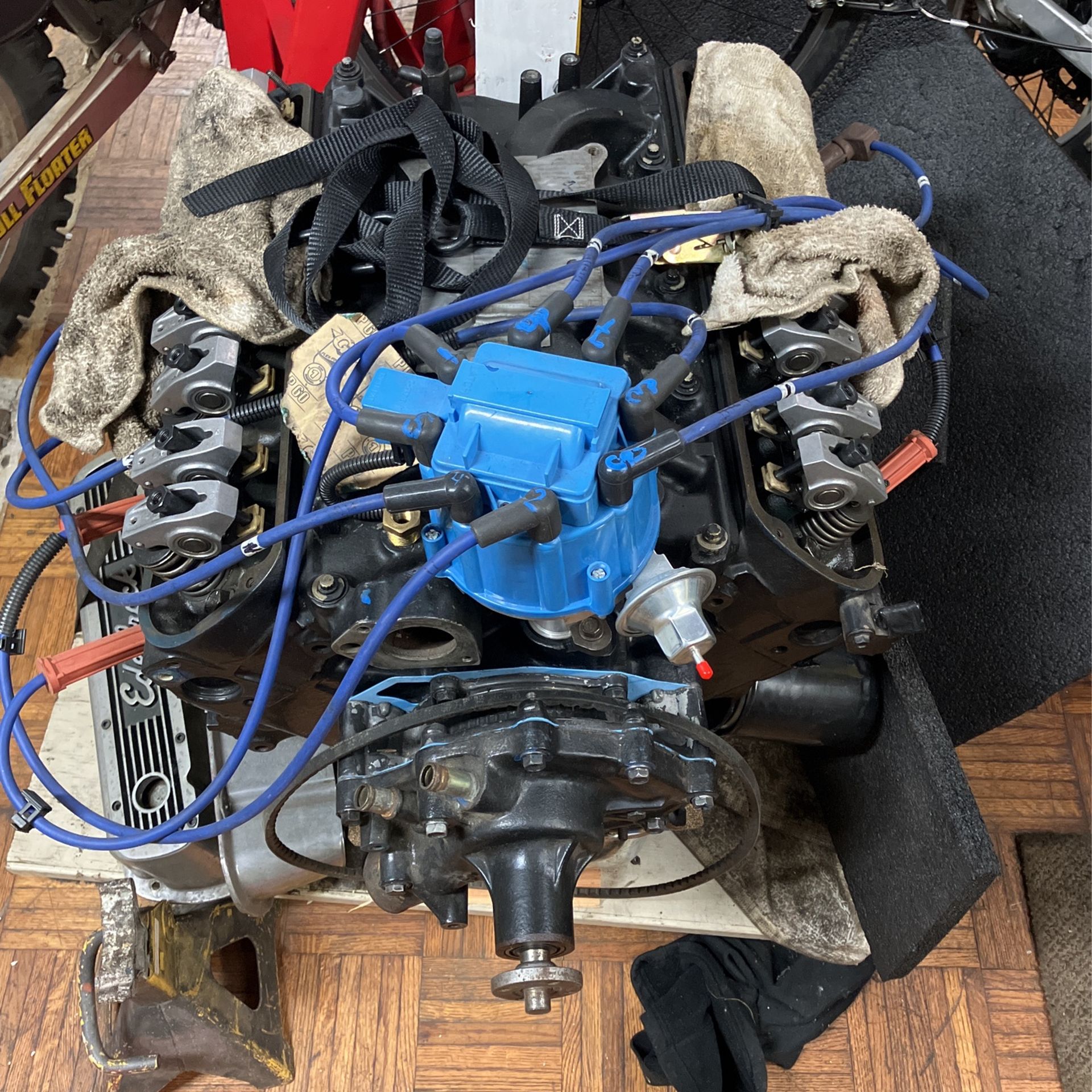 1979 351 Windsor Roller Top End. for Sale in Edgewood, WA - OfferUp