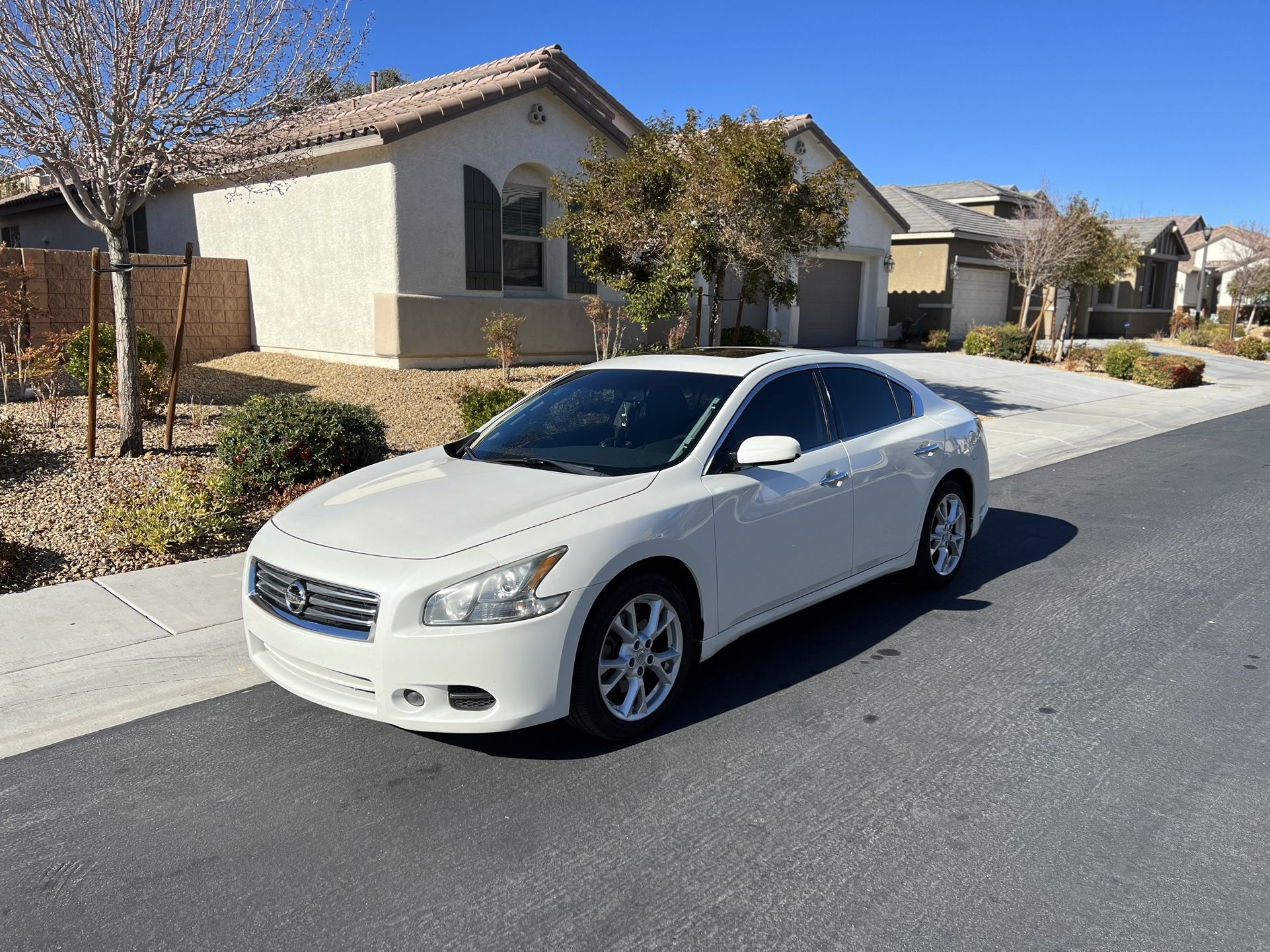 2013 Nissan Maxima for Sale in Las Vegas, NV - OfferUp