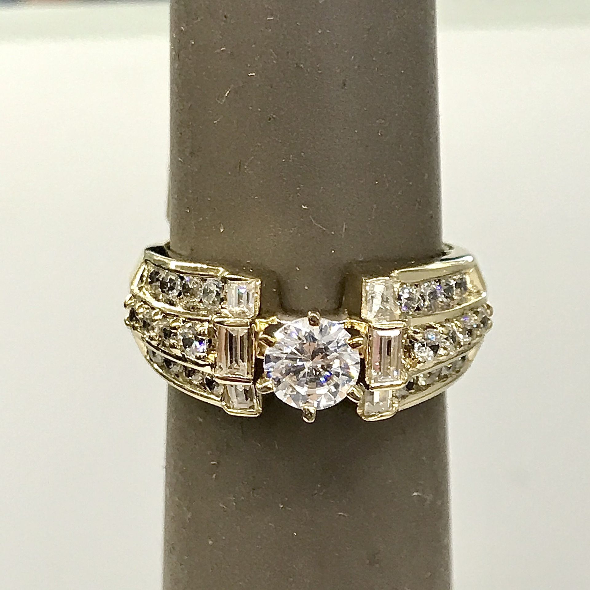 Beautiful Solid 4K Gold & Cubic Zirconia Engagement Wedding Ring Sz #5. ...