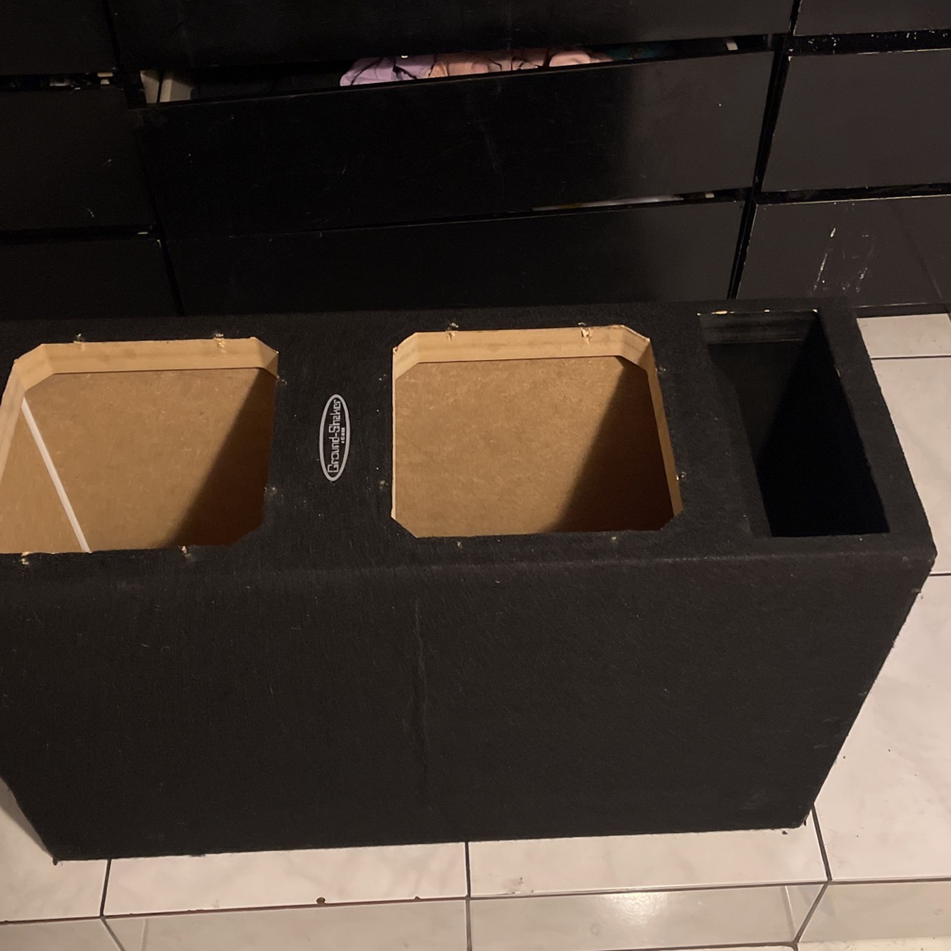 Kicker L7 Subwoofer Ported Box By Ground Shaker for Sale in Los Angeles ...