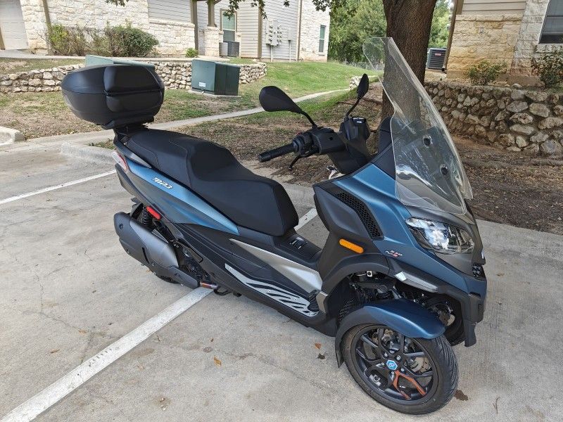 2024 PIAGGIO MP3 HE EXCLUSIVE for Sale in San Antonio, TX - OfferUp