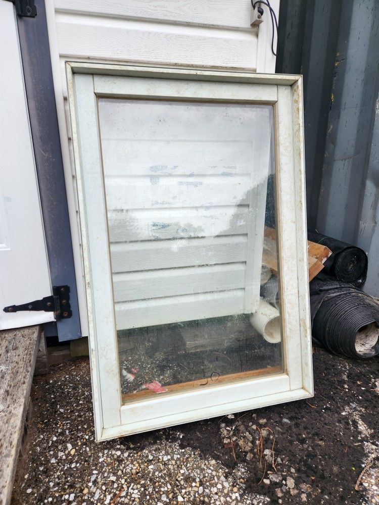 3' x 2' Window for Sale in Pasadena, MD - OfferUp