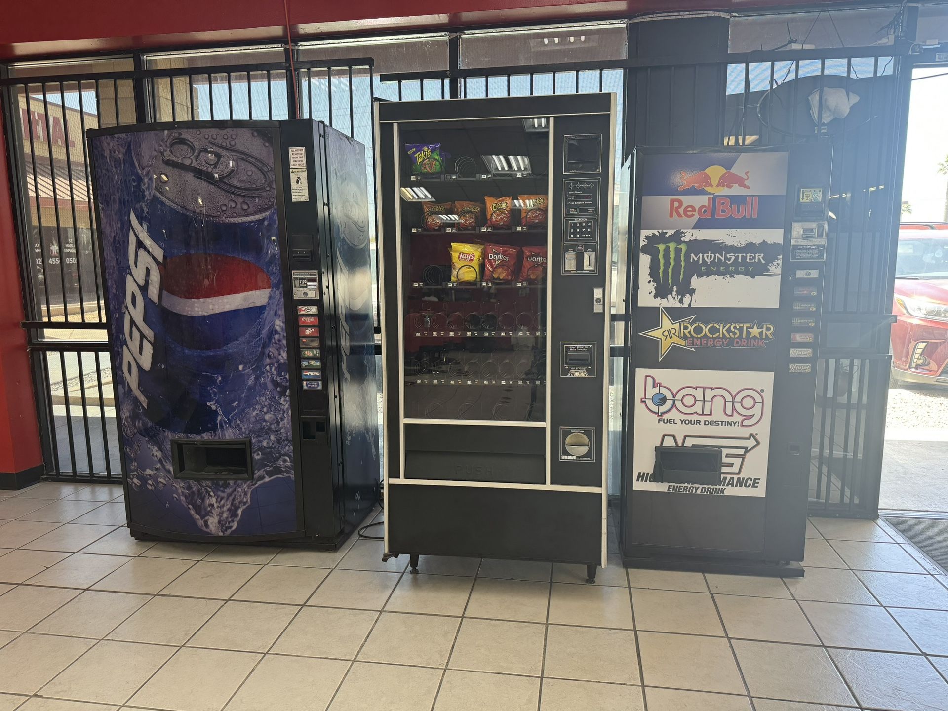 3 Vending Machines for Sale in Phoenix, AZ - OfferUp
