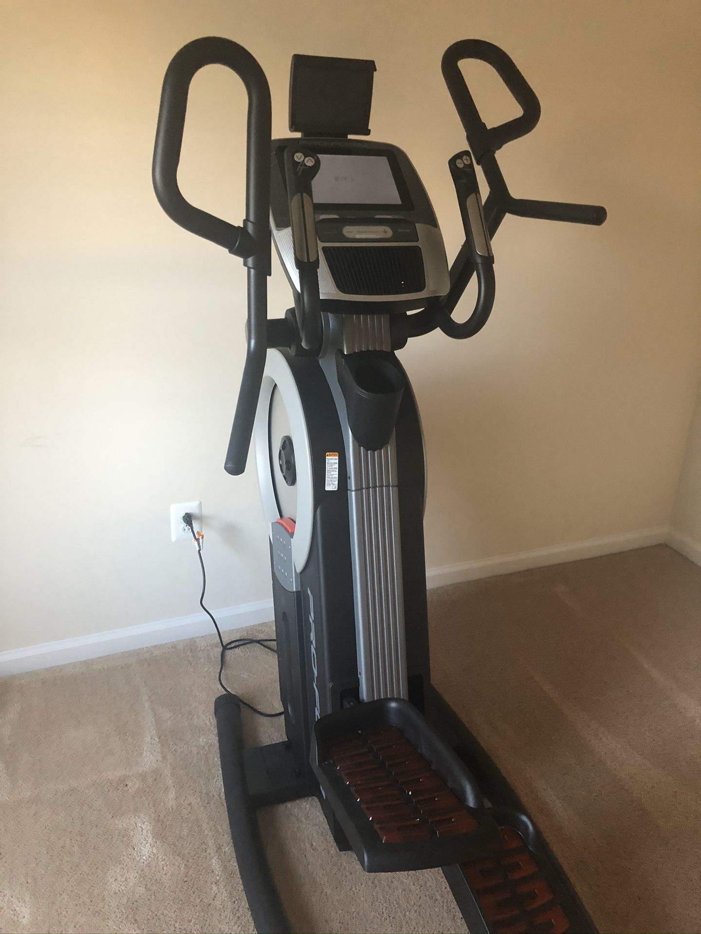 ProForm SMART HIIT Elliptical Trainer Gray/Black/Red PFEL09915 Model ...