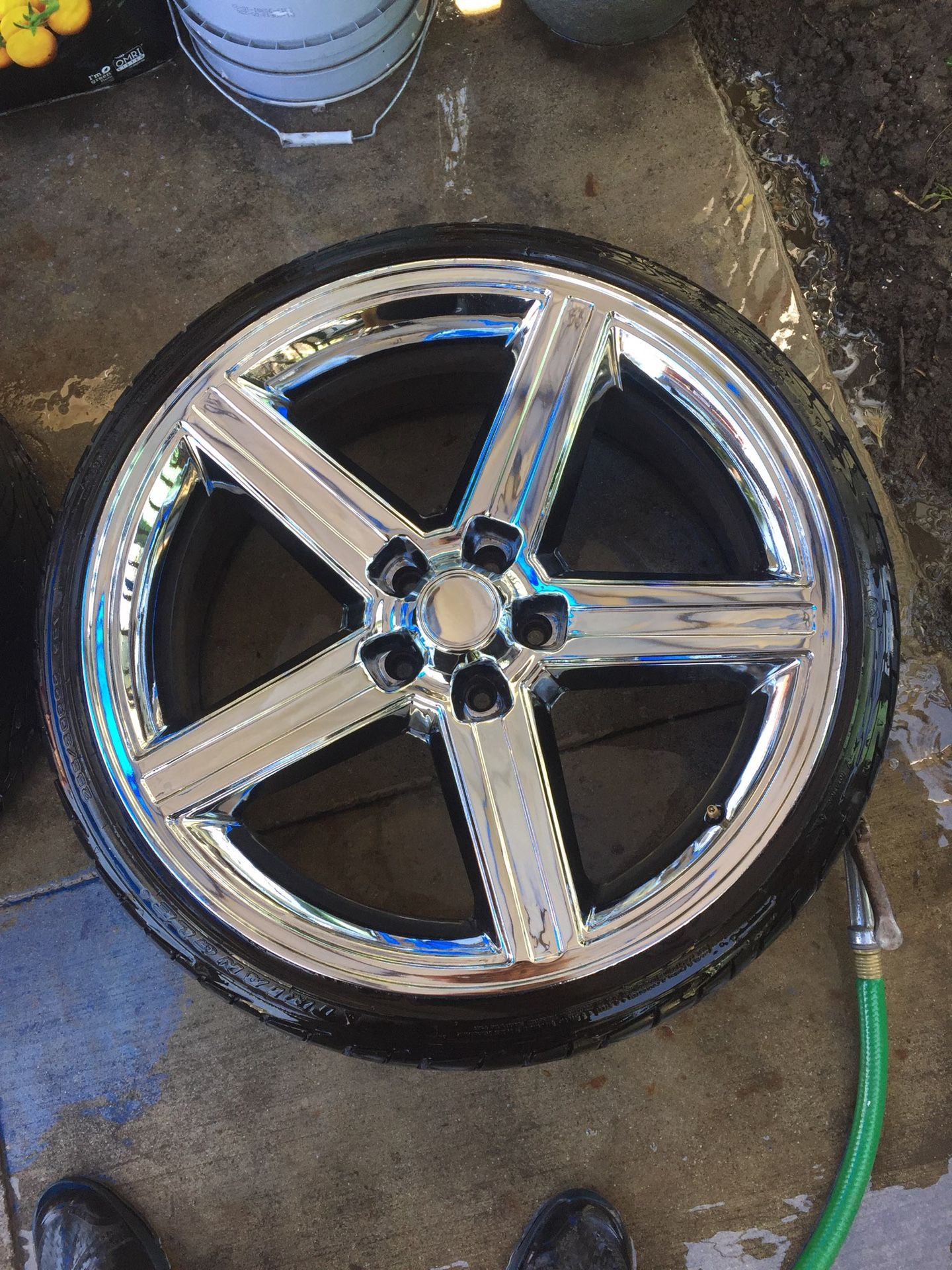 iroc 22"inch rims set with 4 good condition tires. 1 rim is slightly ...