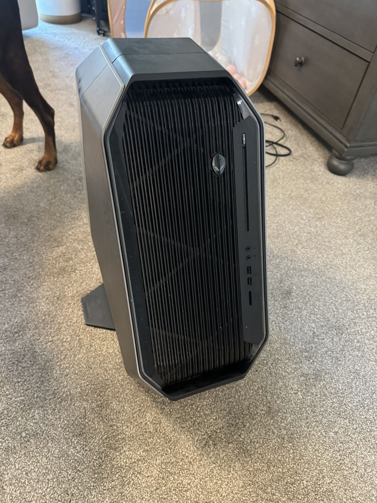 Alienware Gaming Computer for Sale in Costa Mesa, CA - OfferUp