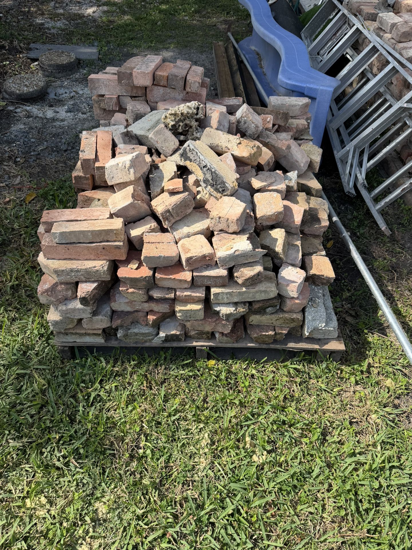 Chicago Bricks Pieces for Sale in Miami, FL - OfferUp