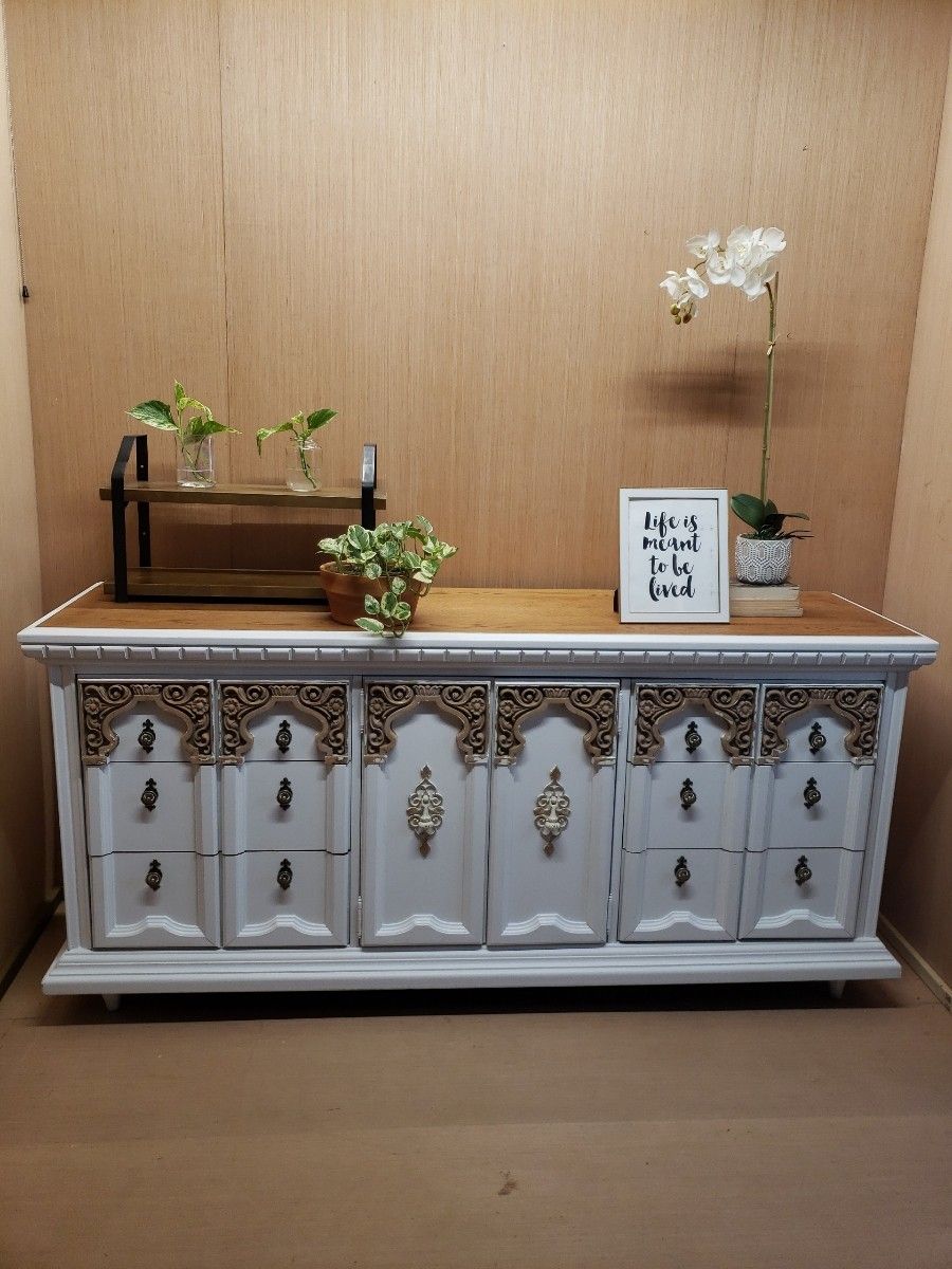 Detailed Mid Century Modern Dresser for Sale in Atlanta, GA - OfferUp