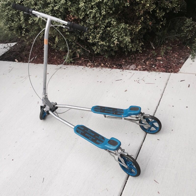 3 wheel trikke scooter for Sale in Hampton, VA - OfferUp