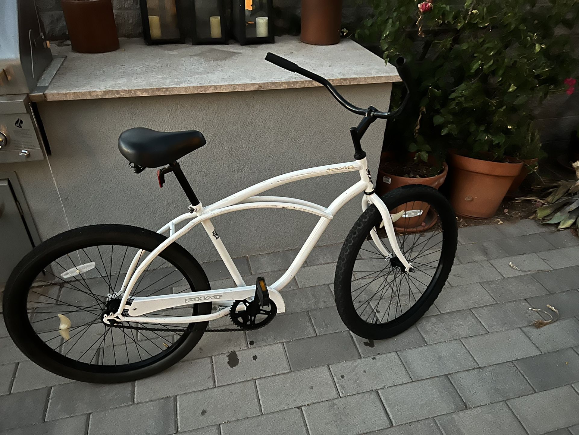Mens Large Beach Cruiser for Sale in Scottsdale, AZ - OfferUp