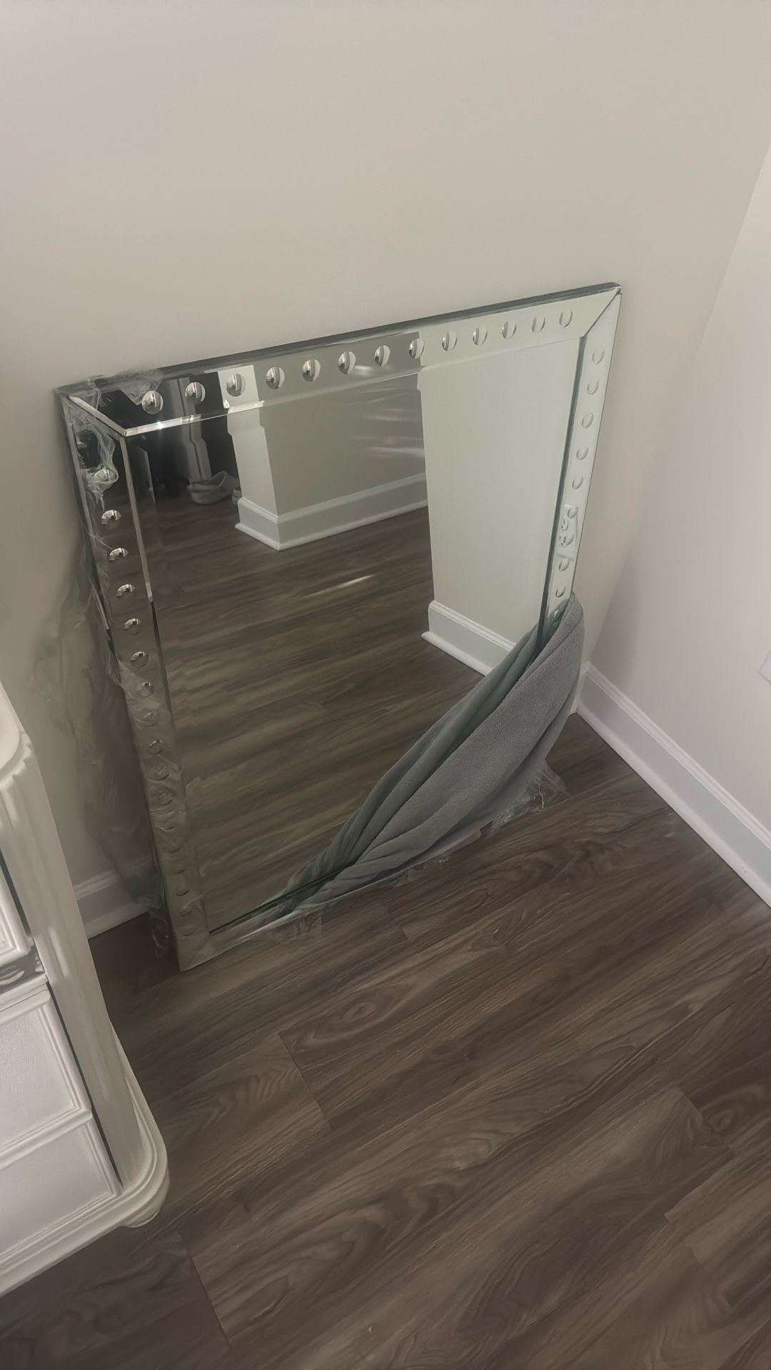 Mirror Used for Sale in Miami, FL - OfferUp