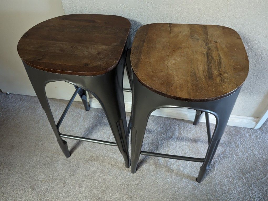 Set Of 2 METAL STOOL, 30", GUN METAL w/ WOOD SEAT for Sale in Redmond ...