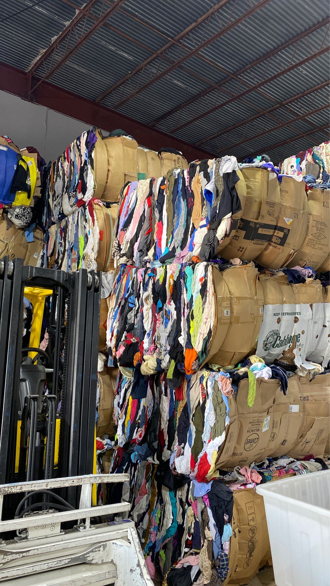 Mix Rag bales (used clothing) for Sale in Houston, TX - OfferUp