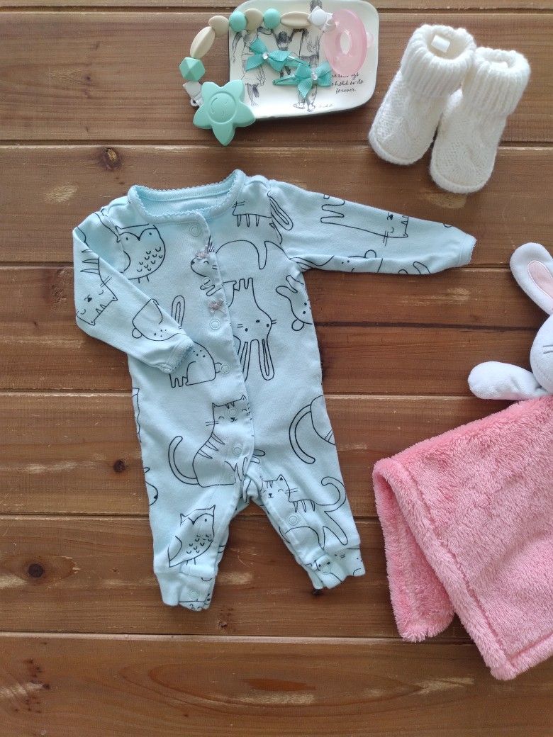 NEWBORN (NB) BABY BLUE BUNNIES AND KITTEN SLEEPERS for Sale in Merced ...