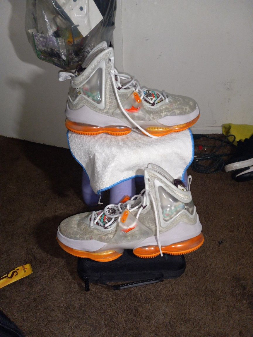 Lebron 10 Grey And Orange