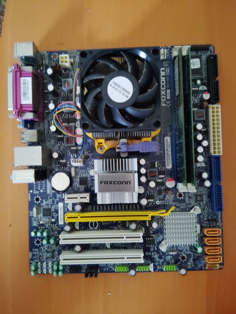 Foxconn MB With Athlon III CPU, 4gb Rams Integrated Video for Sale in ...
