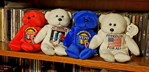 Beanie Baby Bears Plushland Commemorative 9 11 Set of 4 for Sale in Lemoore CA OfferUp