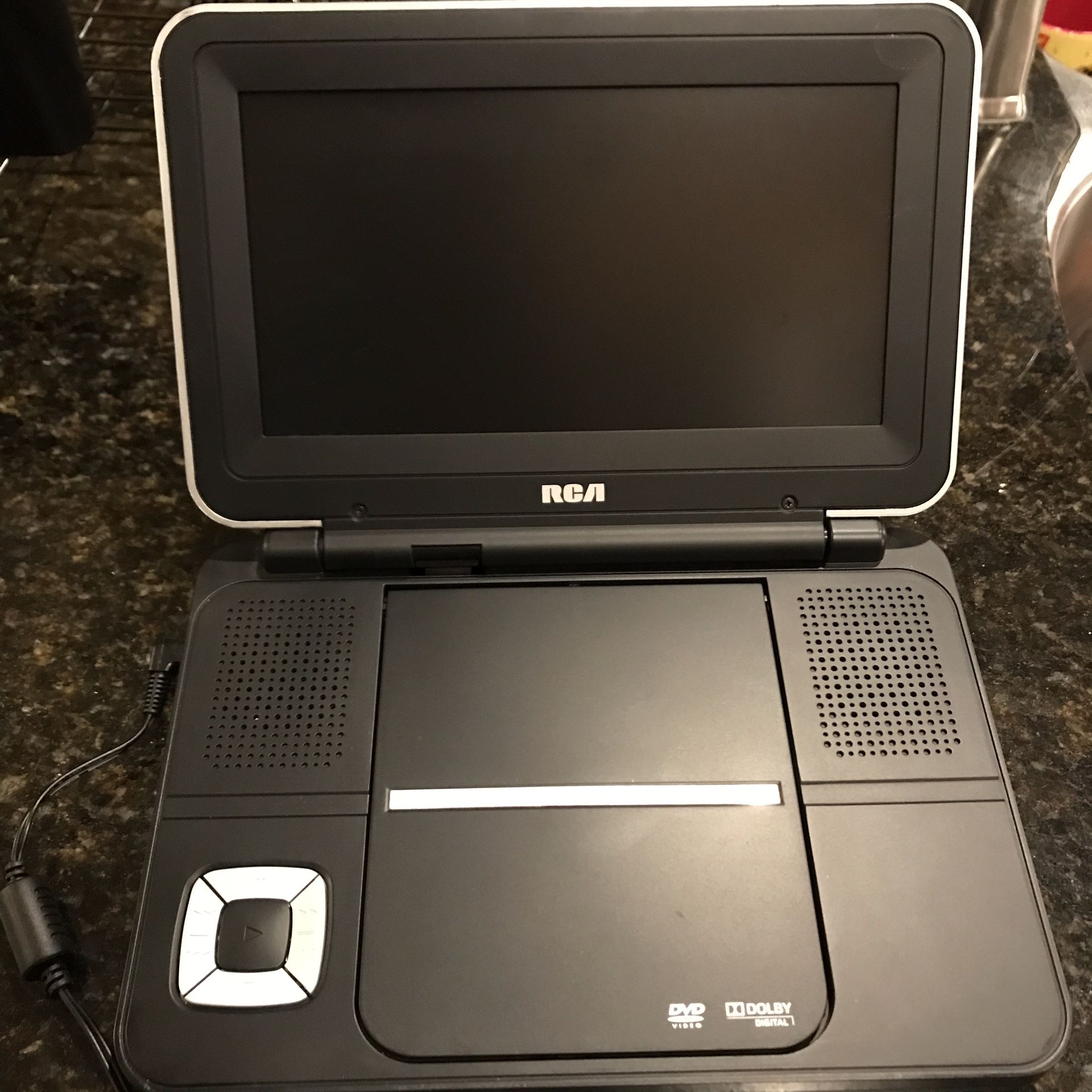 RCA DRC6309 portable DVD player for Sale in Moreno Valley, CA - OfferUp
