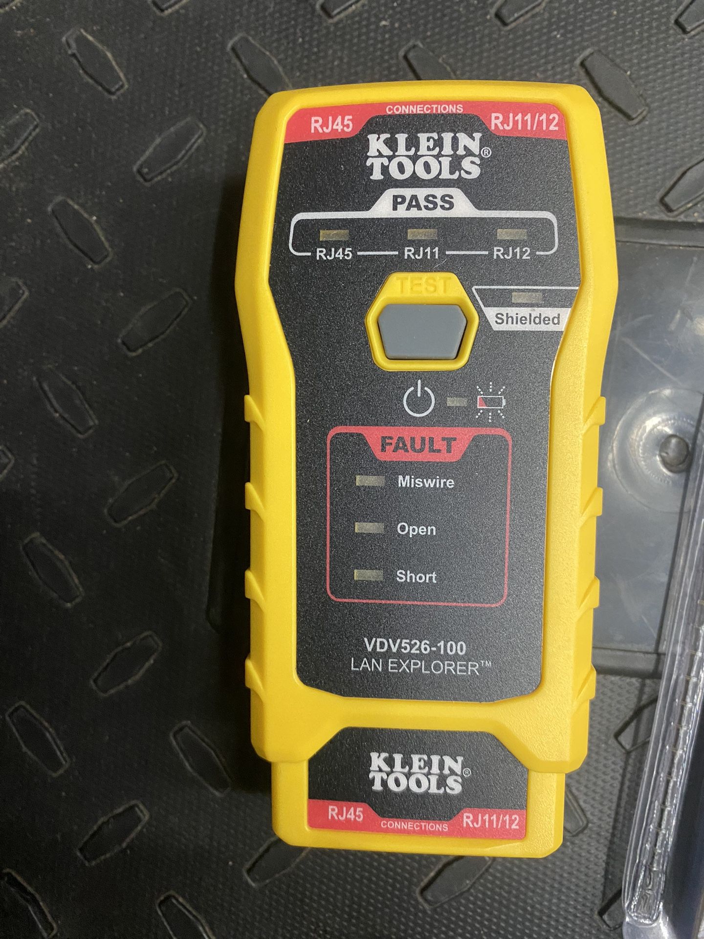 Klein tools Lan explorer tester w remote for Sale in Paramount, CA ...