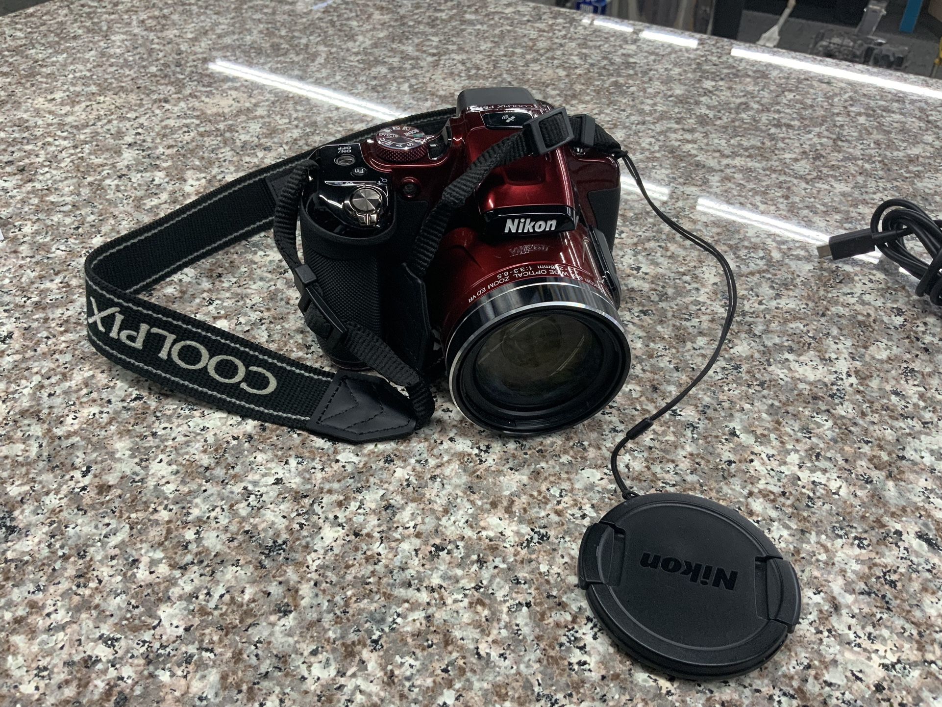 Nikon COOLPIX P610 Digital Camera (Red) for Sale in Willoughby, OH ...