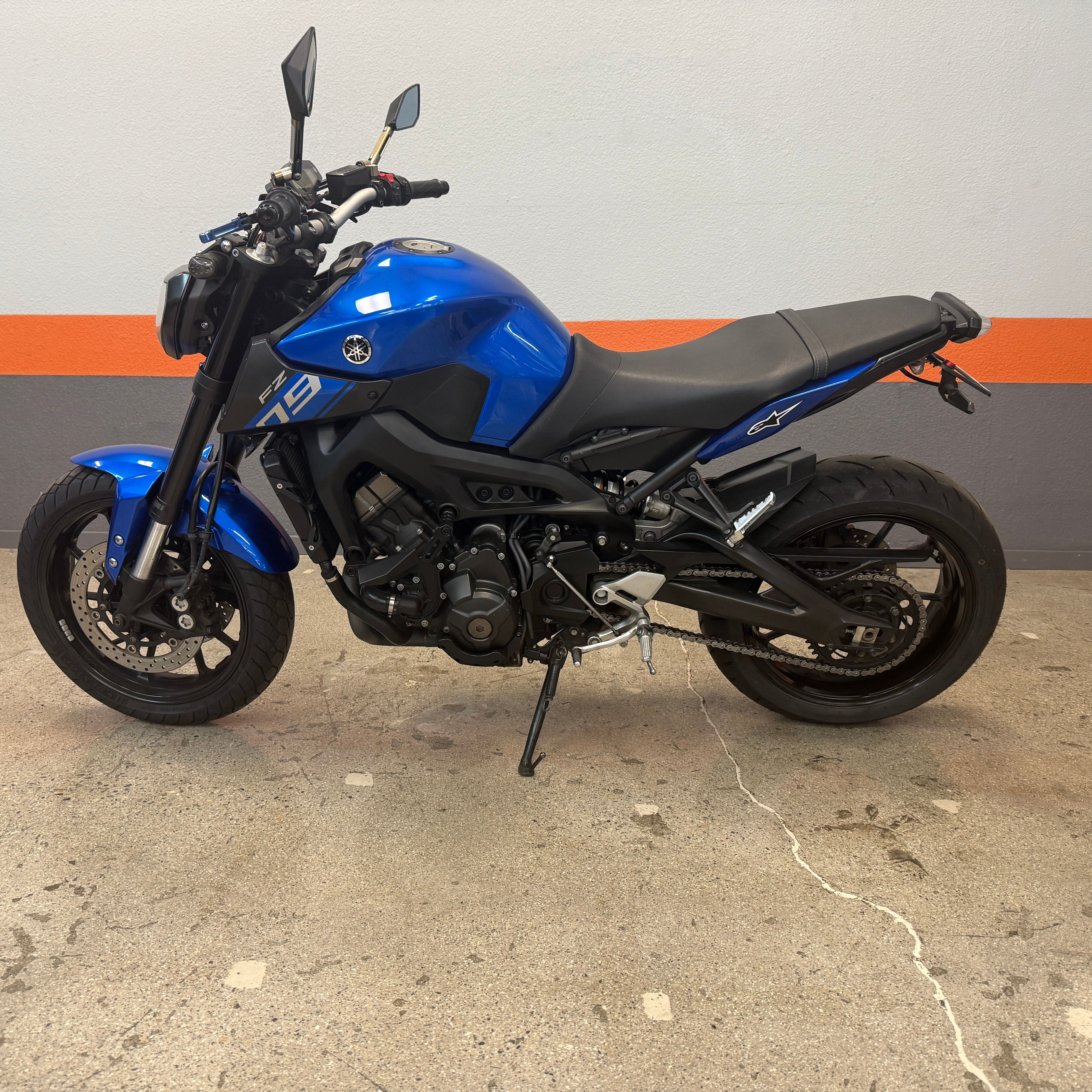 2016 YAMAHA FZ-09 for Sale in Las Vegas, NV - OfferUp