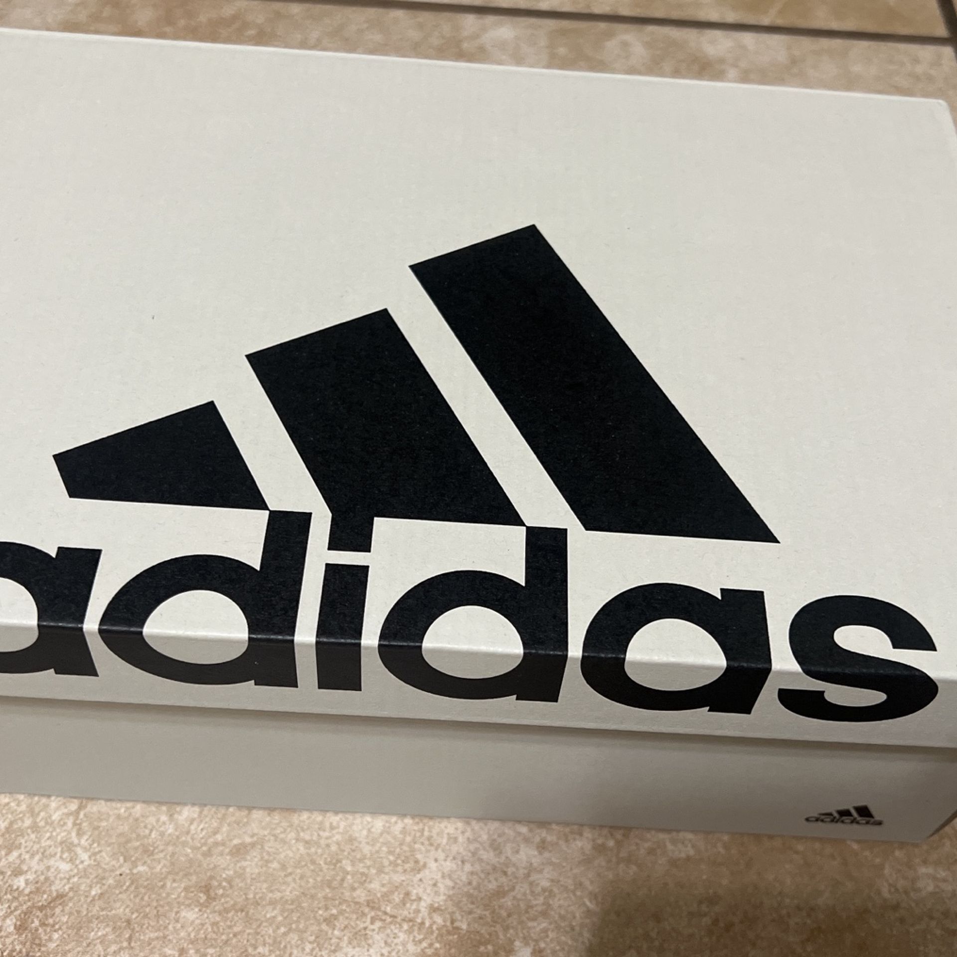 Adidas Speed Turf Synthetic for Sale in Huntington Beach, CA - OfferUp