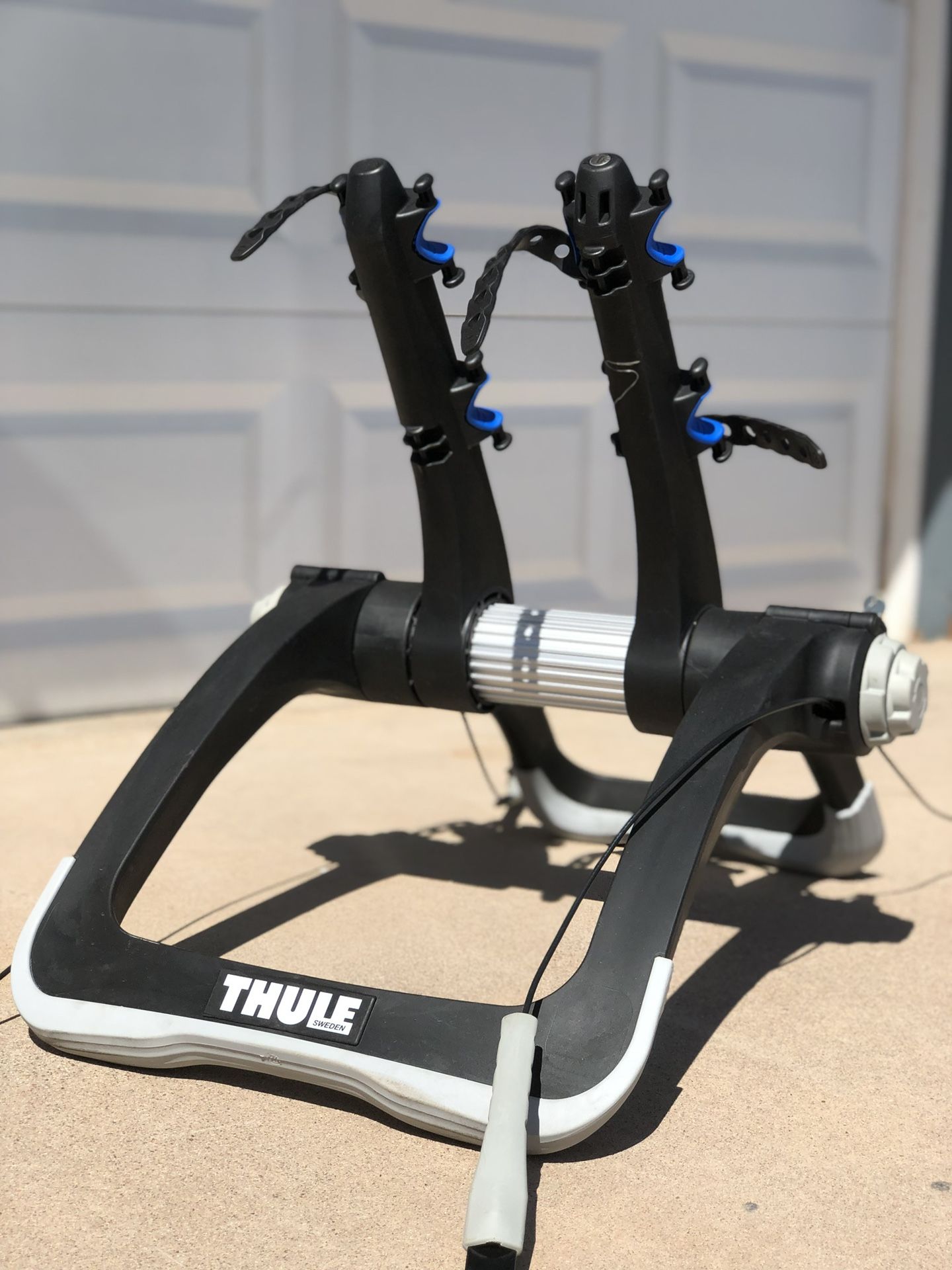 Thule Raceway Pro 2-Bike Rack for Sale in Phoenix, AZ - OfferUp