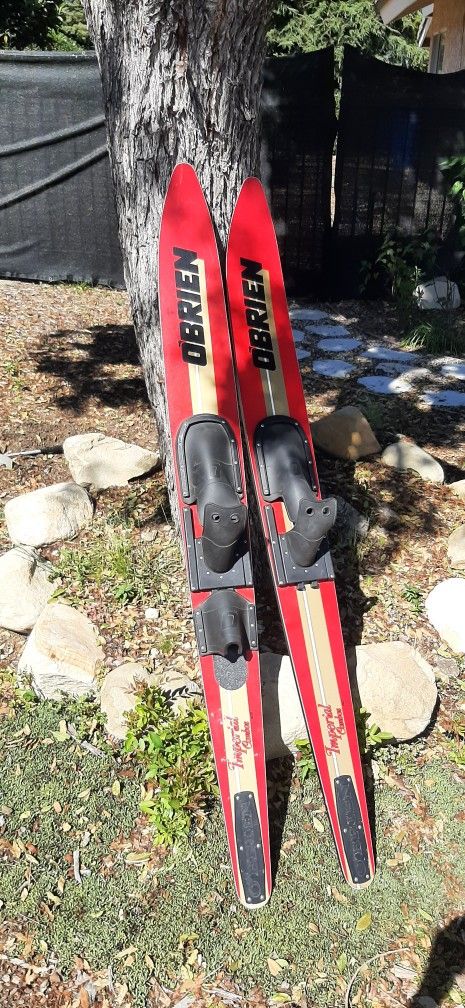 O'Brien Imperial Combo Water Skis for Sale in Thousand Oaks, CA - OfferUp