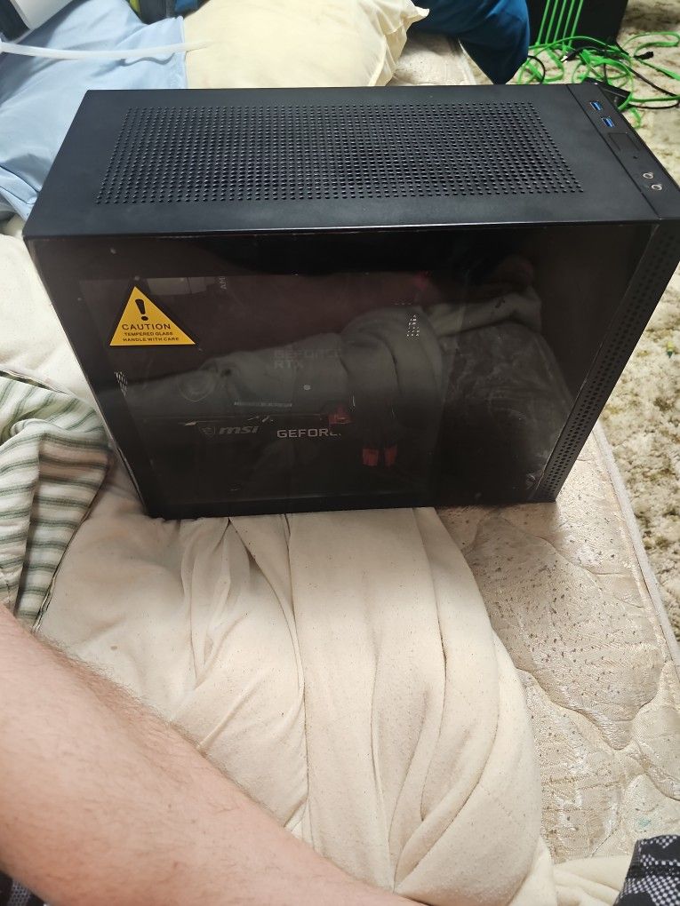 PowerSpec Gaming Pc. for Sale in La Vernia, TX - OfferUp