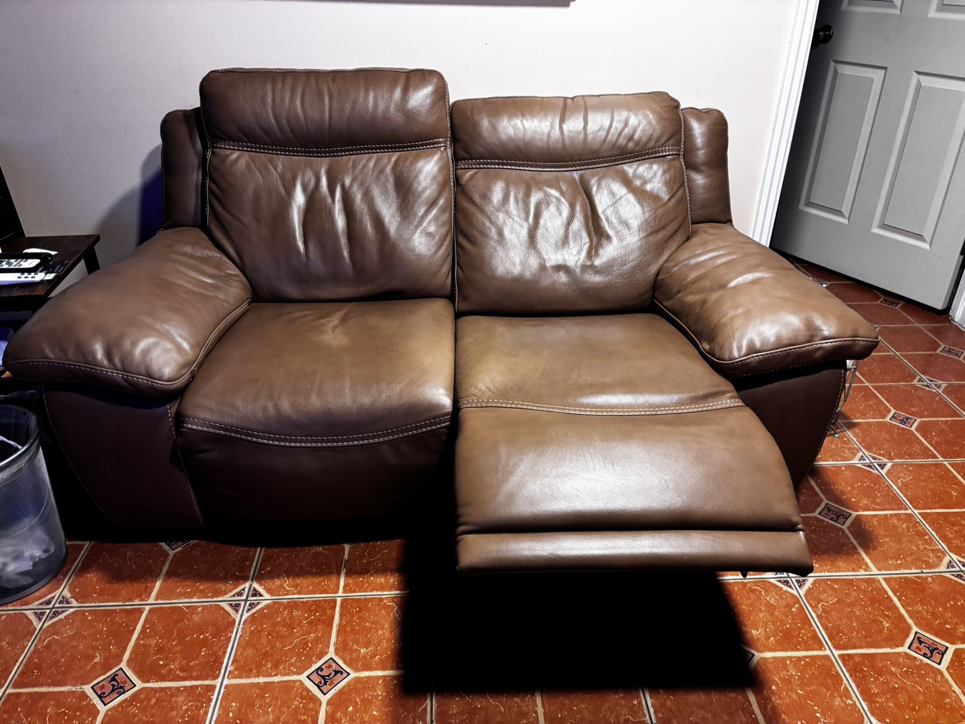 Natuzzi Leather for Sale in Miami, FL - OfferUp