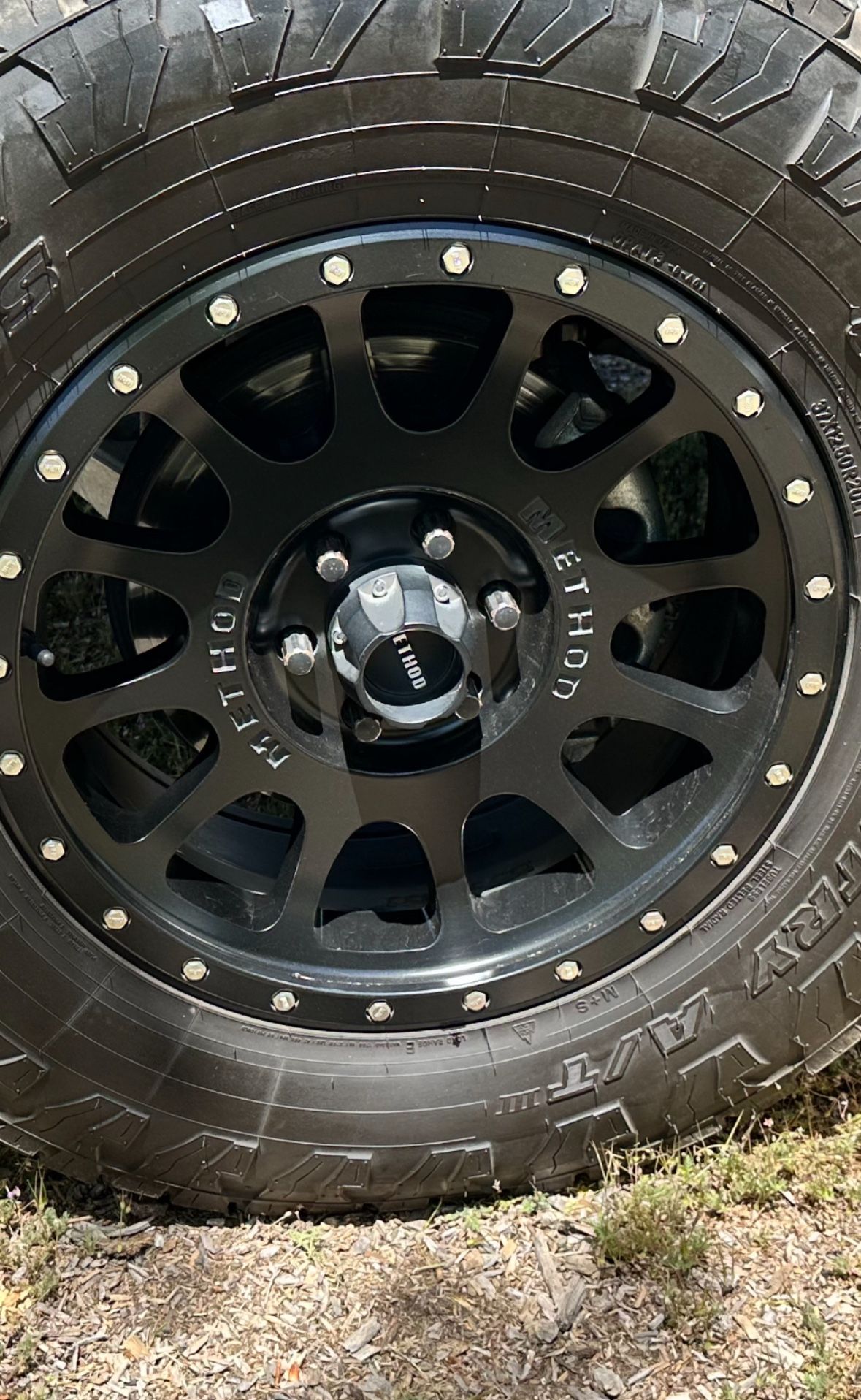 Wheel and tire package: set of 4. Method 20x9 with Toyo open country ...