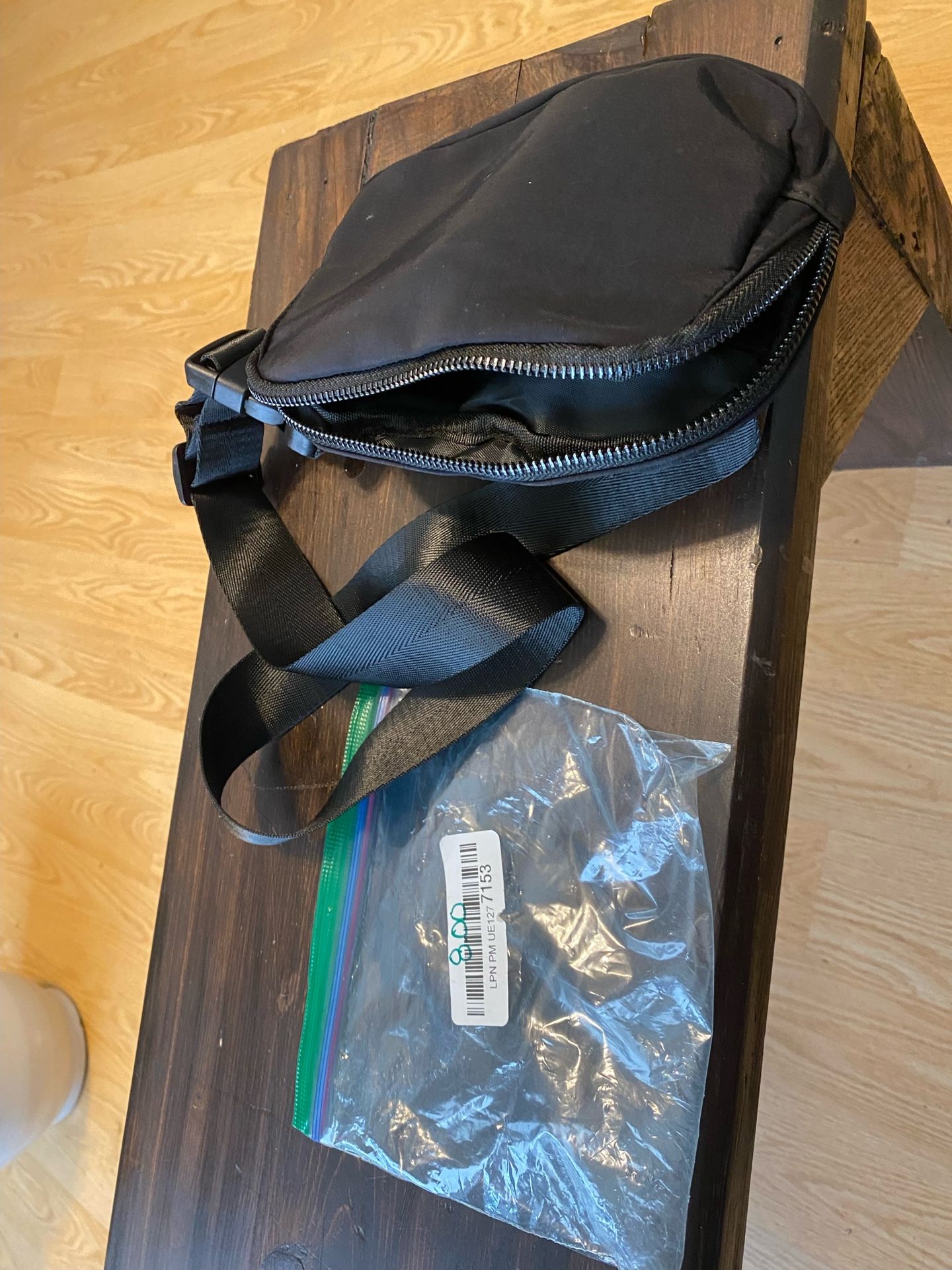 Unisex Fanny Pack for Sale in Lillington, NC - OfferUp