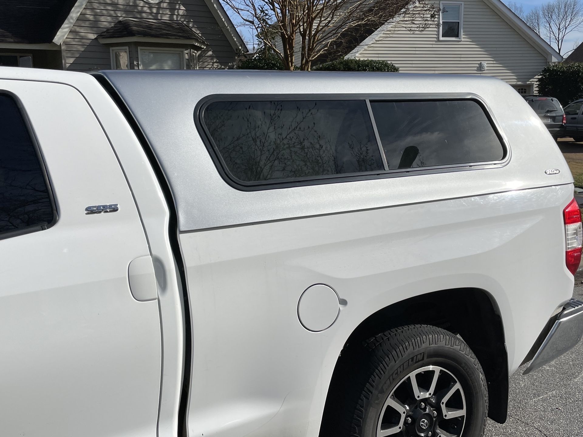 Snugtop Truck Camper Shell Topper - Toyota Tundra 2014-2021 Double Can ...