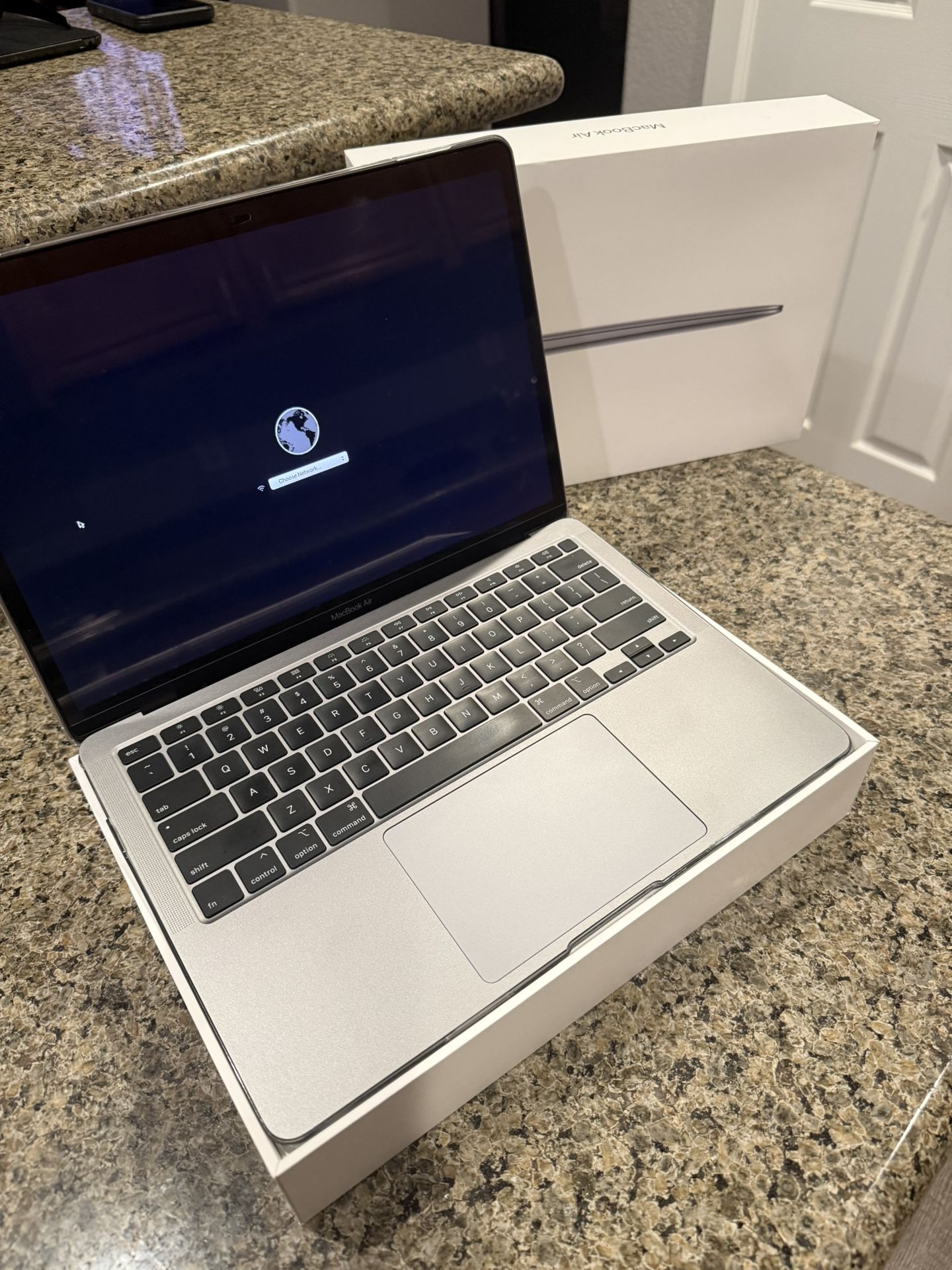 MacBook Air for Sale in Fontana, CA - OfferUp
