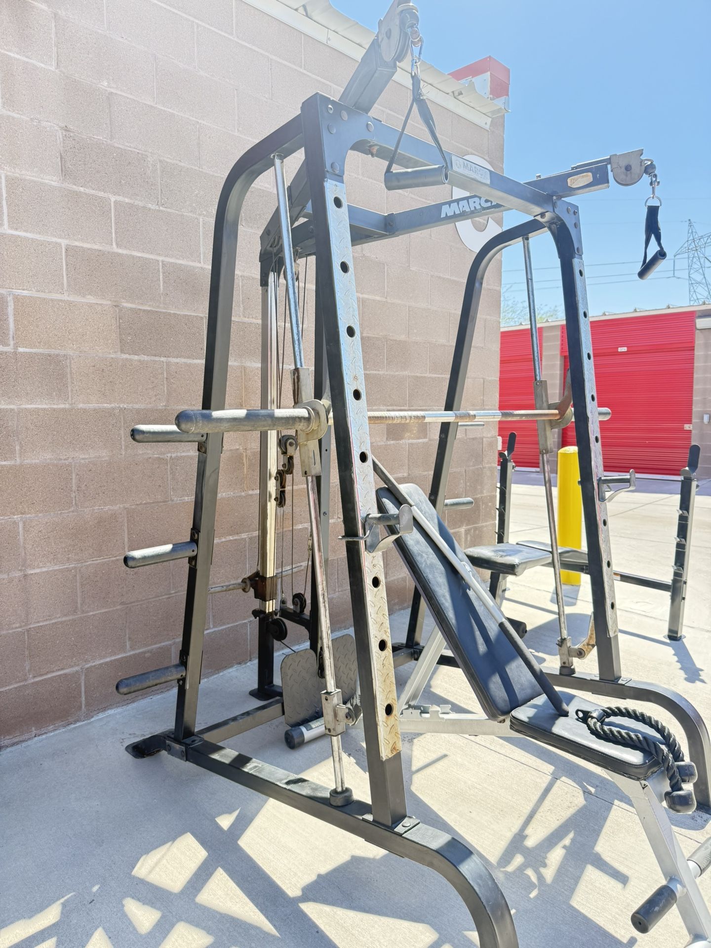 Workout Machine With Bench for Sale in Buckeye, AZ - OfferUp