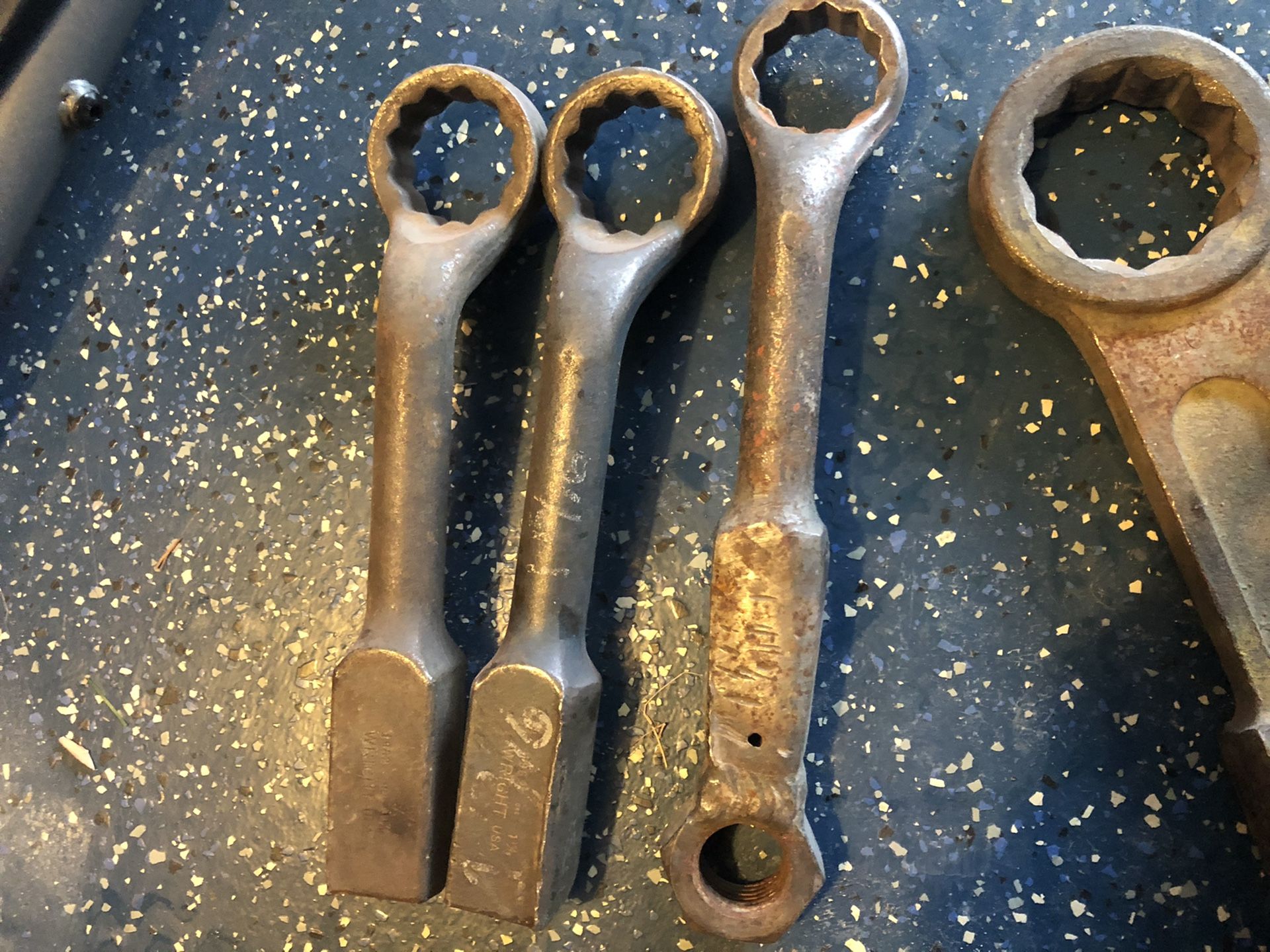 7 piece knocker wrench for Sale in Victorville, CA - OfferUp