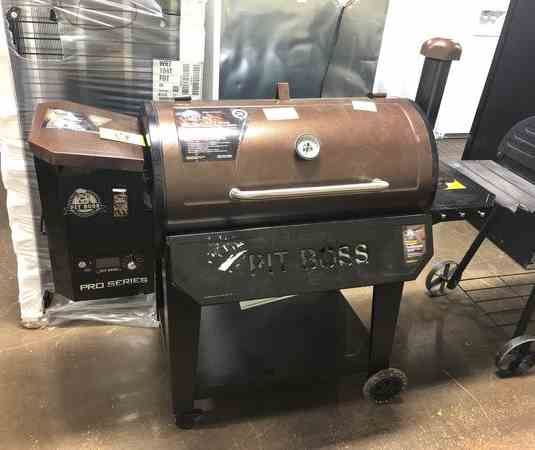 Brand New Pit Boss Pro Series 1100-sq in Pellet Grill 7N92O for Sale in ...