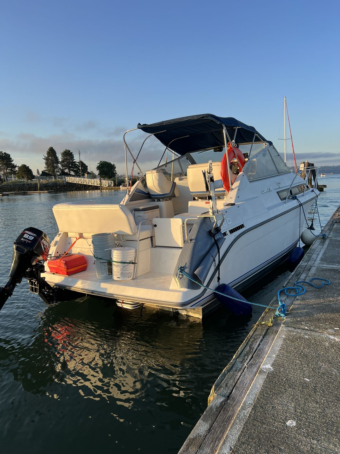 93 Carver 280 (28’ Length) Volvo Penta 570 for Sale in Marysville, WA ...