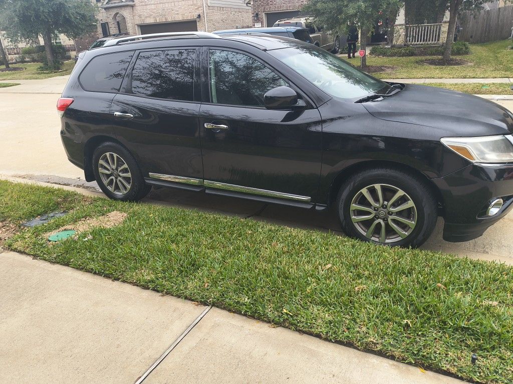 2015 Nissan Pathfinder SL Runs Great for Sale in Cypress, TX - OfferUp