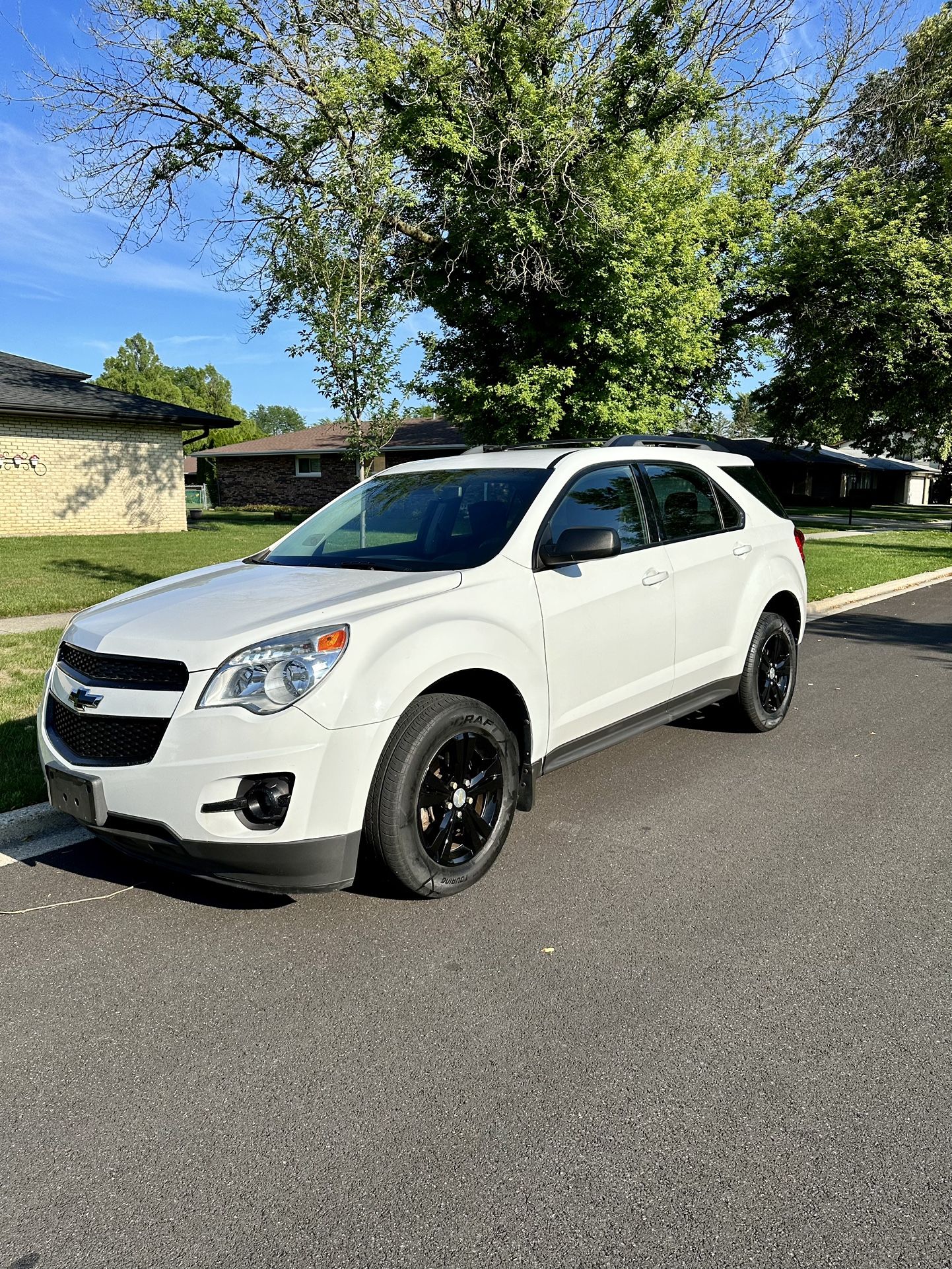 Chevy Equinox AWD for Sale in Prospect Heights, IL - OfferUp