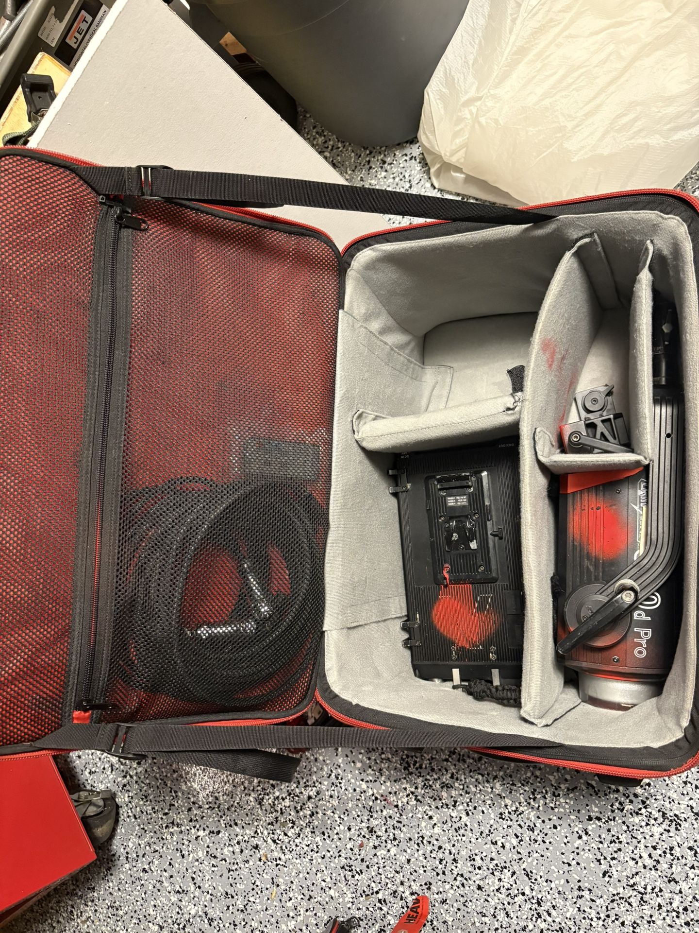 Aputure 600D for Sale in Oakland Park, FL - OfferUp