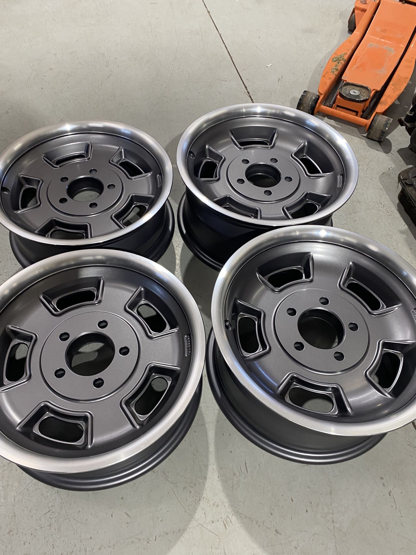 Halibrand Rims